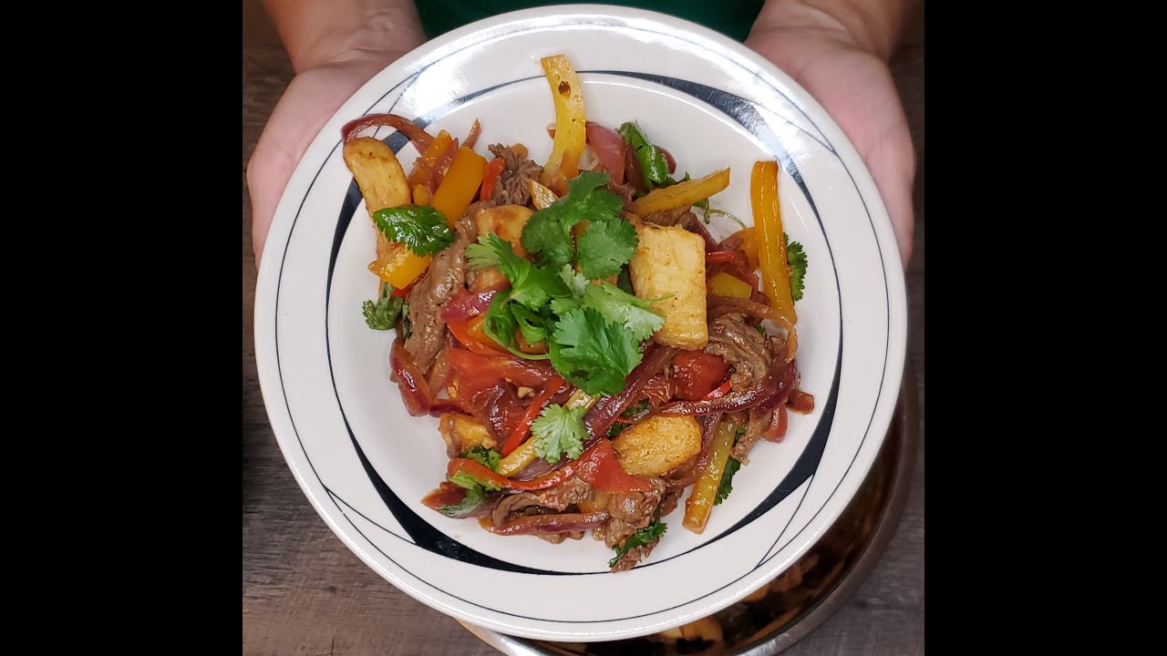 Loco For Lomo Saltado! ️ Peruvian Beef & Veggie Stir Fry w/ Fries 🍟 ...