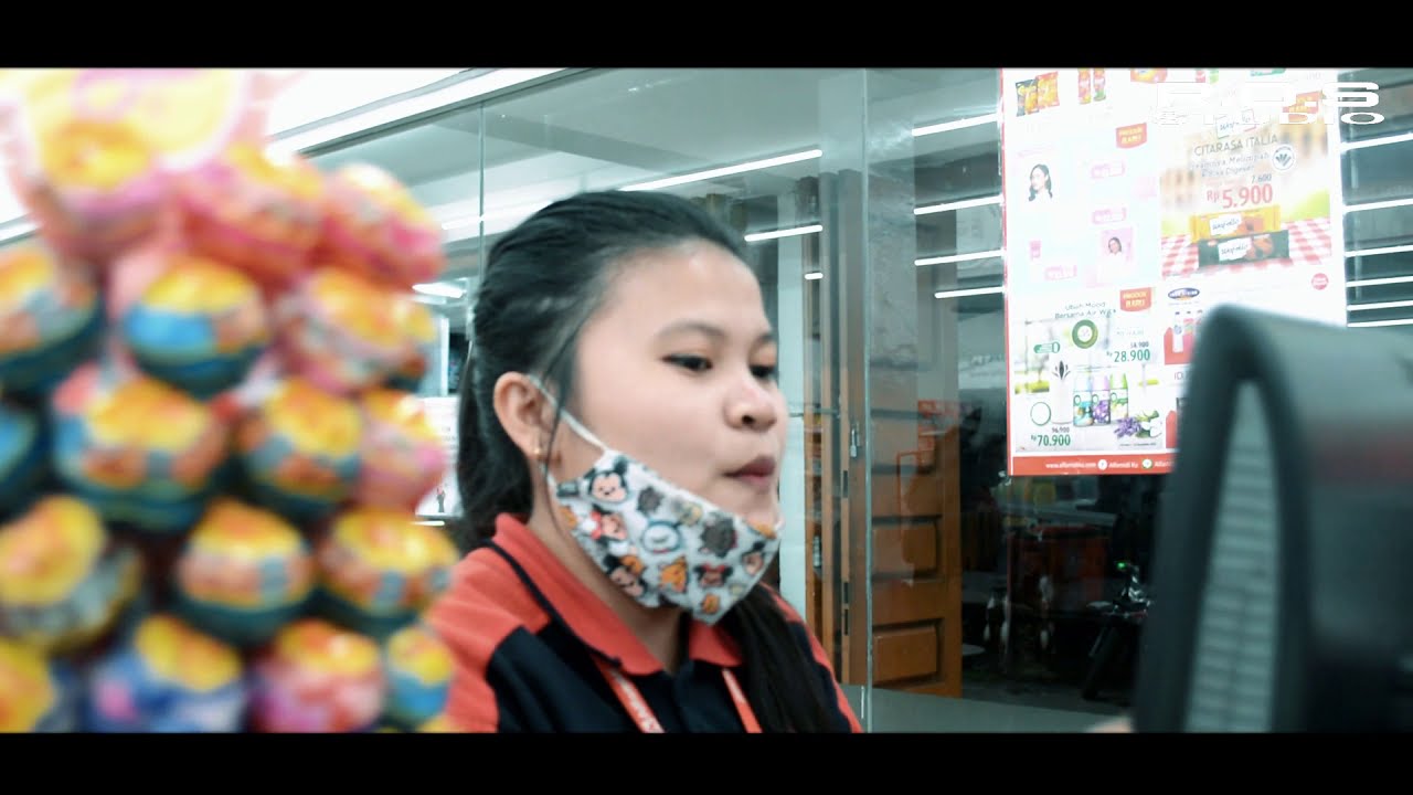 ROMIE SIMARMATA - NATAL DI RANTAU (MUSIK VIDEO) FEAT ELSA SIAHAAN - YouTube