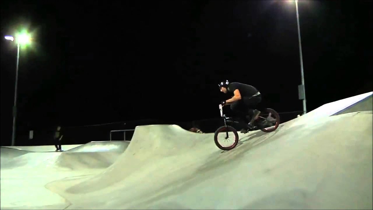 This Guy Did A Bike Flip a Amazing Trick - YouTube