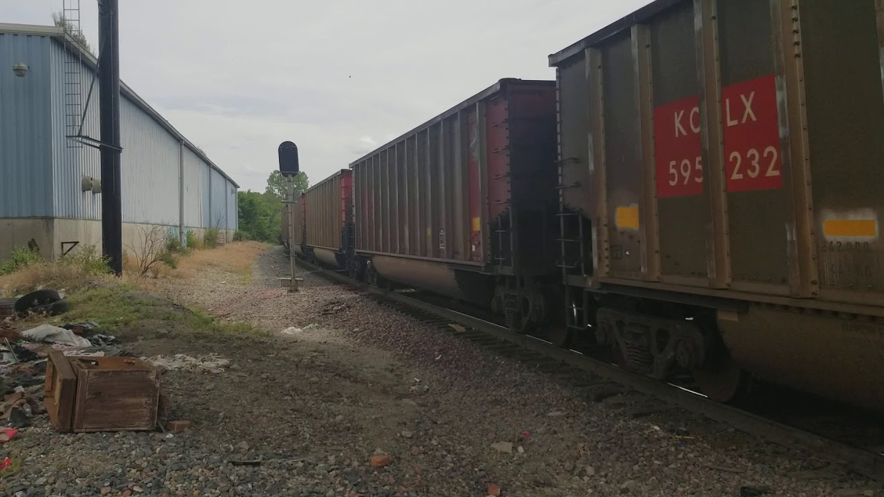 BNSF 8521 leads the northbound coal train underneath 23rd St in Kansas City, MO - YouTube