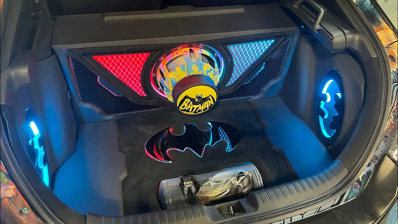 Honda Civic Type R came in to get a Show quality trunk setup. - YouTube