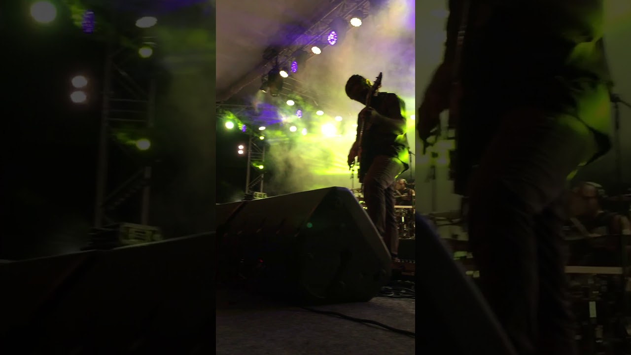 Avial band live Rex Vijayan - YouTube