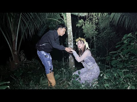 AWAS JATUH CINTA DENGAN SI CANTIK DEWI CENDRAWASIH
