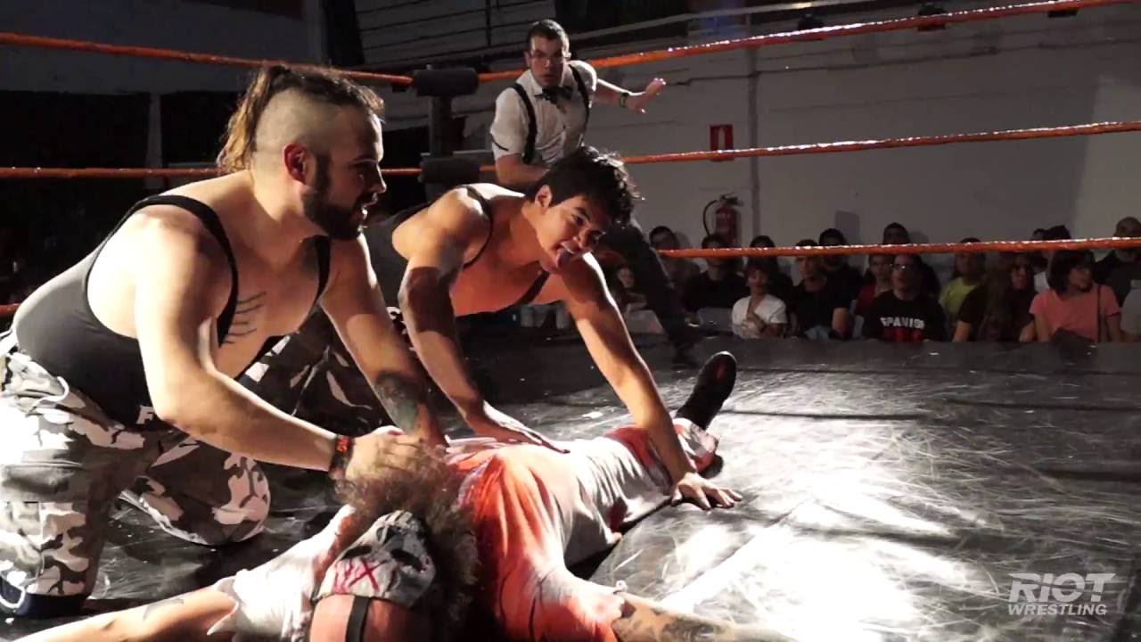 Highlights RIOT: Season Finale 2016 - YouTube