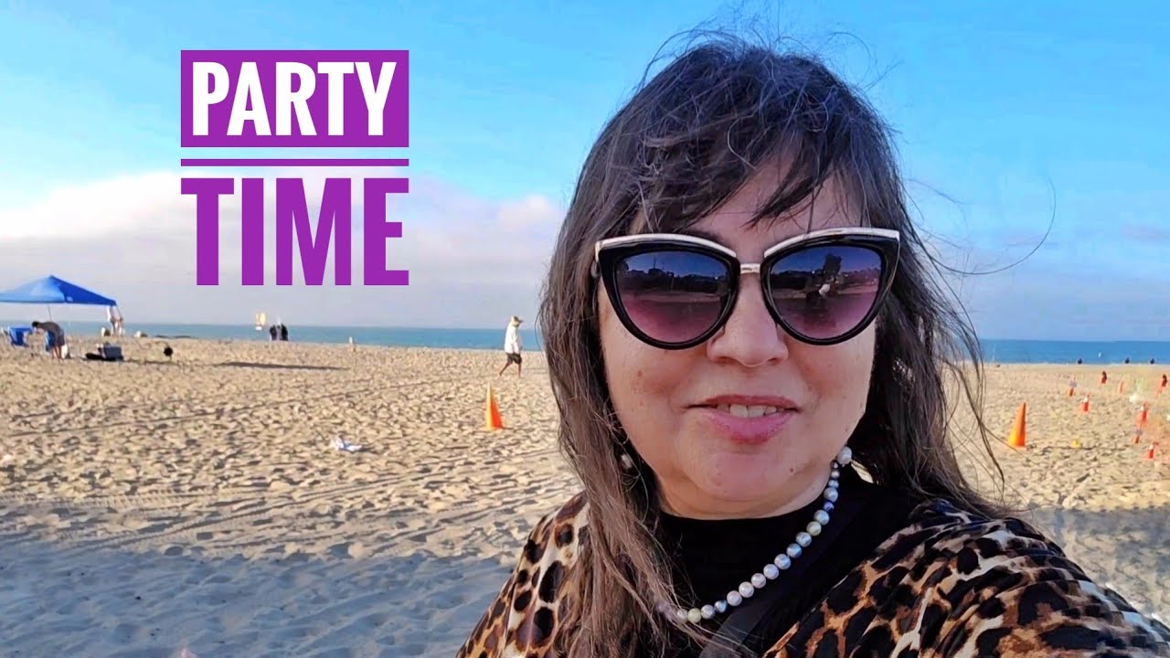 California Party by the Beach - YouTube