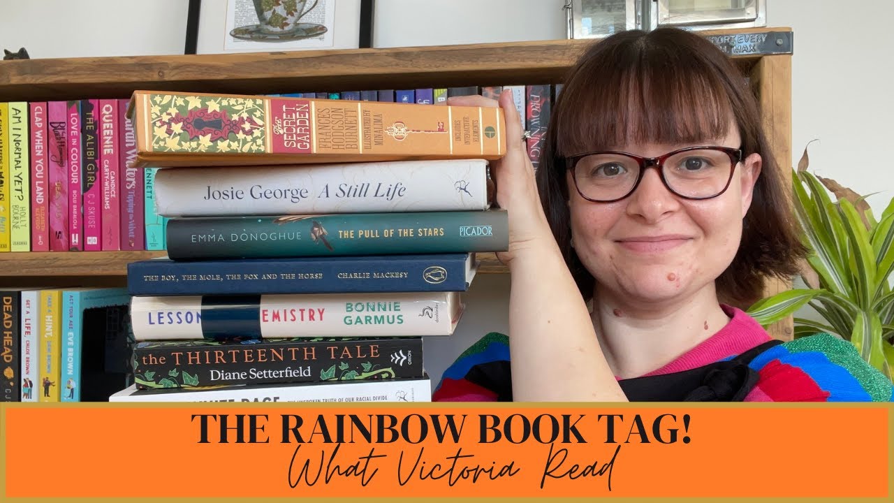 THE RAINBOW BOOK TAG - What Victoria Read - Booktube - YouTube