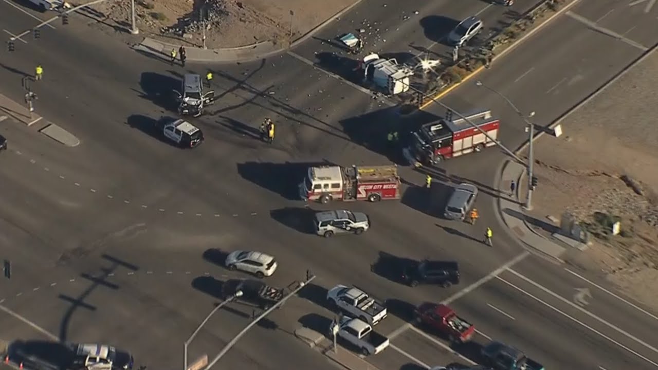 DPS trooper involved in serious crash in Surprise - YouTube