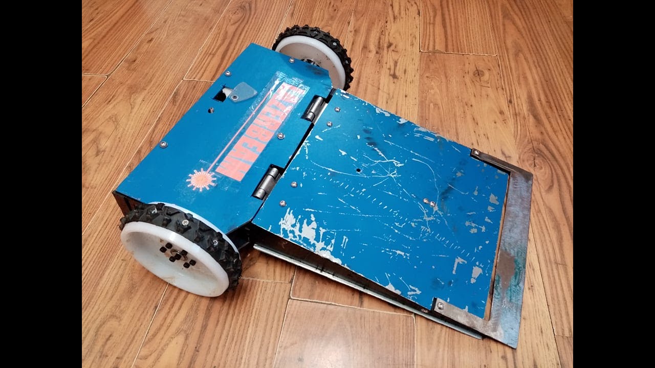 Look inside Lazerbeam, Featherweight combat robot. - YouTube