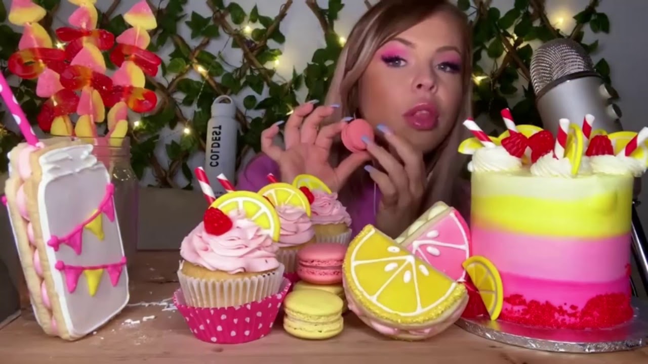 ASMR EATING MACARONS PART 2 | LEMON | RASPBERRY | STRAWBERRY | SWEETS ...