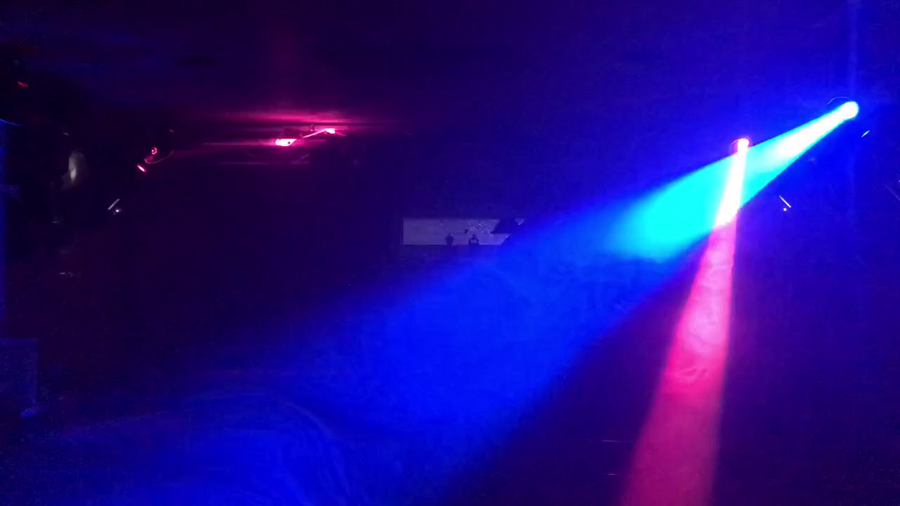 Robe Scan 575 XT ( 4 Stück in Aktion ) Scene 4 - YouTube