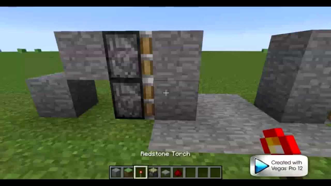 How to make a working door in minecraft - YouTube