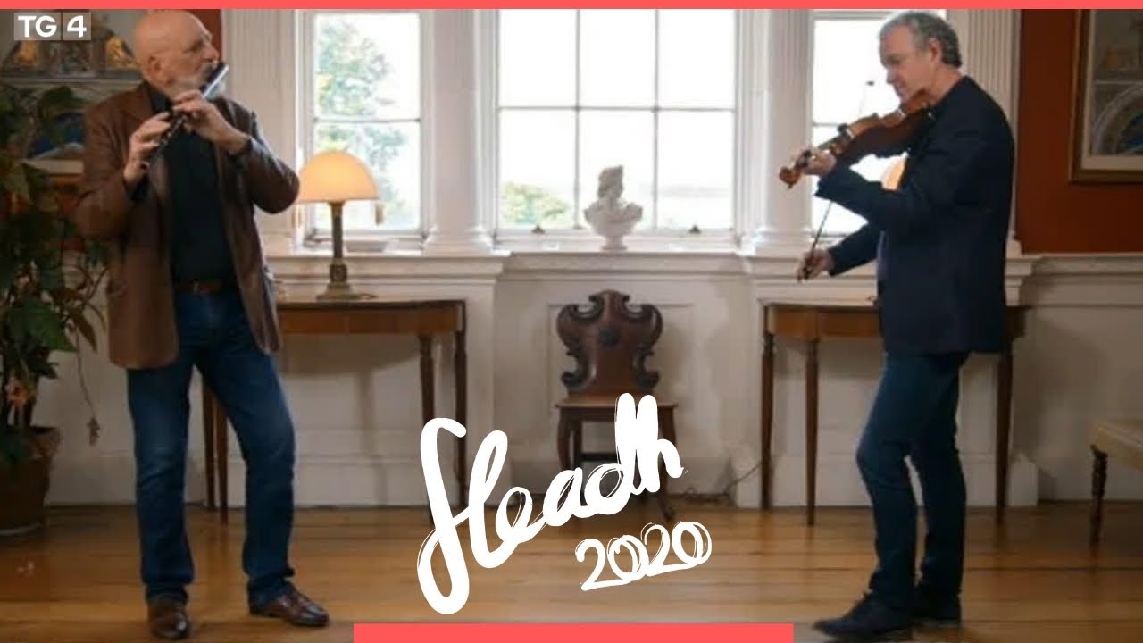 Matt Molloy & John Carty | Fleadh 2020 | TG4 - YouTube