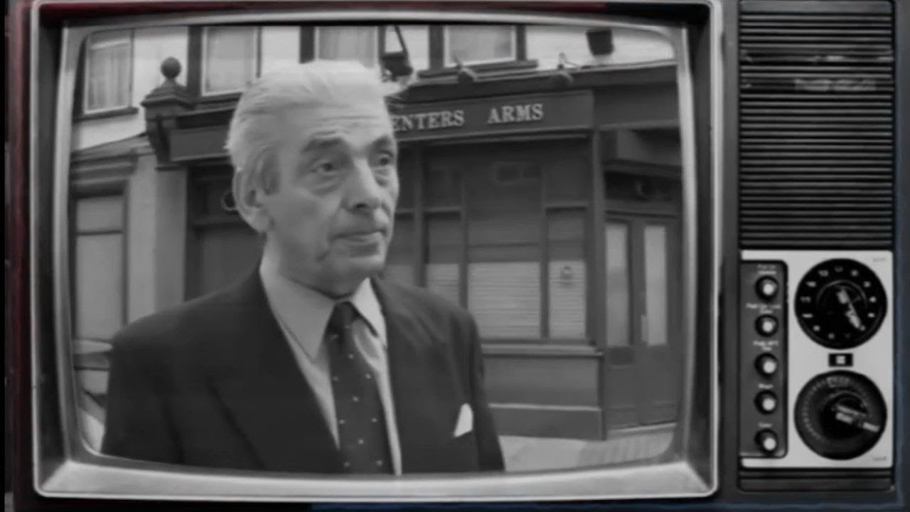 Tony Lambrianou - My Time With The Krays. - YouTube