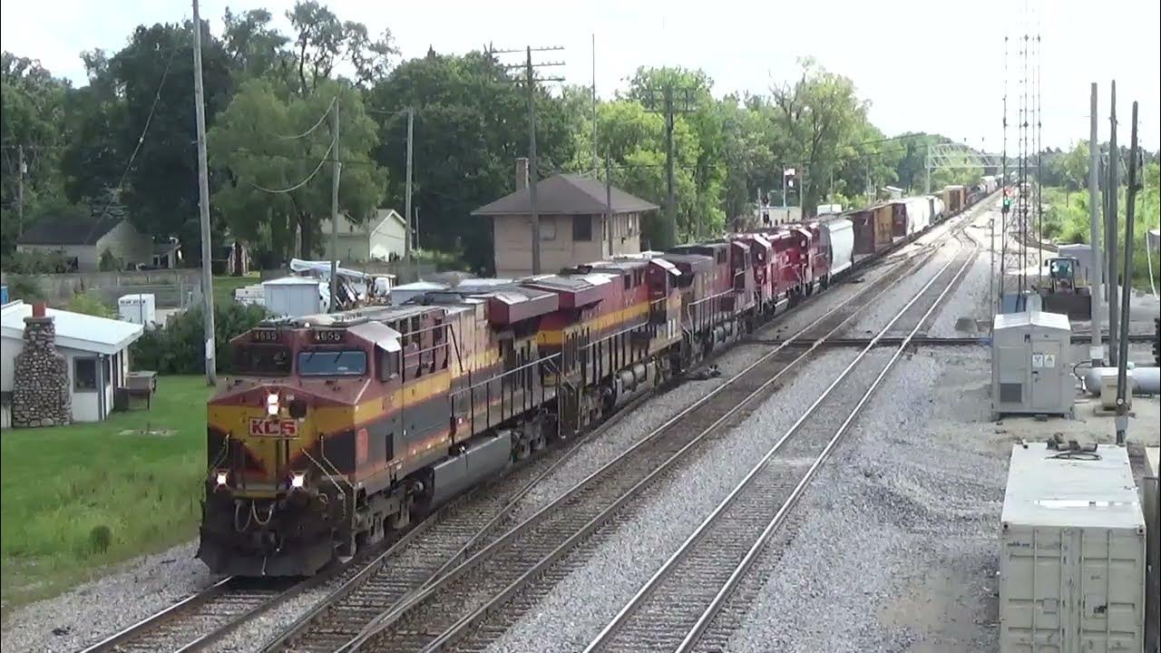 KCSM 4655 at Rondout, IL - YouTube