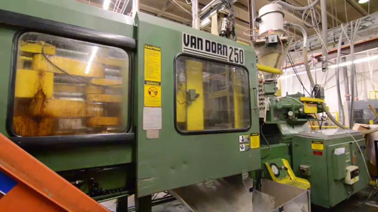 (SOLD)Ref# 24465- 250 Ton, 20 Oz. Van Dorn Injection Molding Machine ...