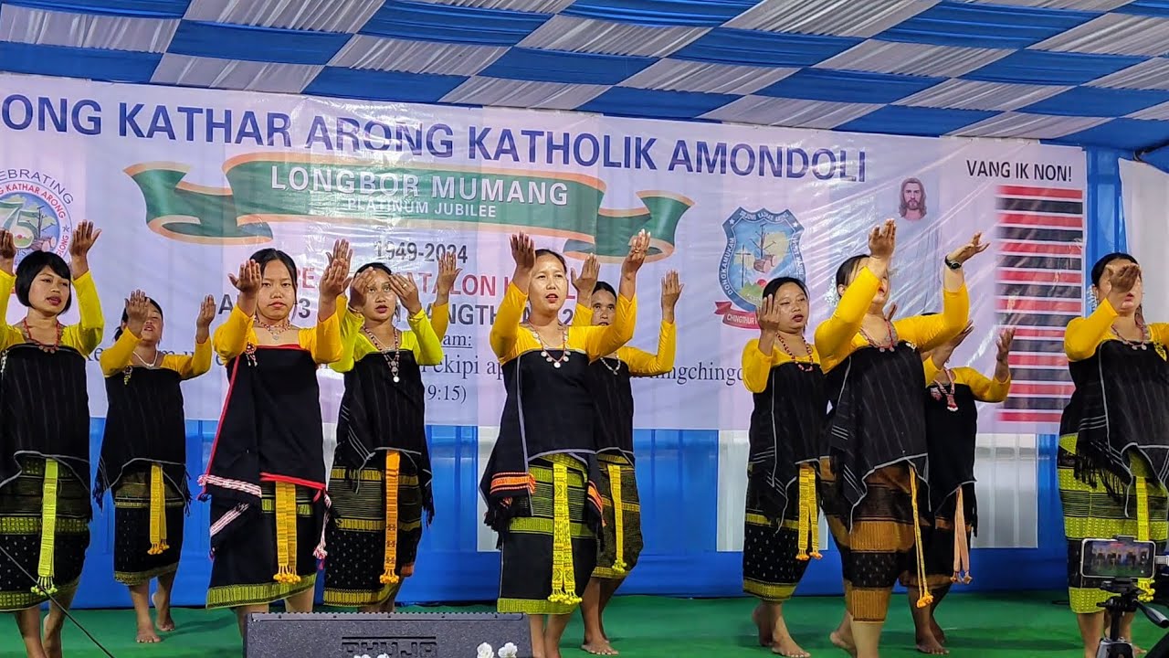 Welcome Dance by women from Sojong Kathar Arong | Platinum Jubilee 1949 ...