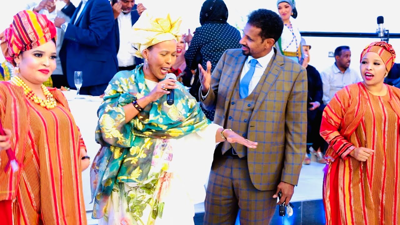 KORONTO ADAN XASUUSTII AUN MAGOOL ANA SIDAASAA HIT LOVE SONG XAFLADA ...