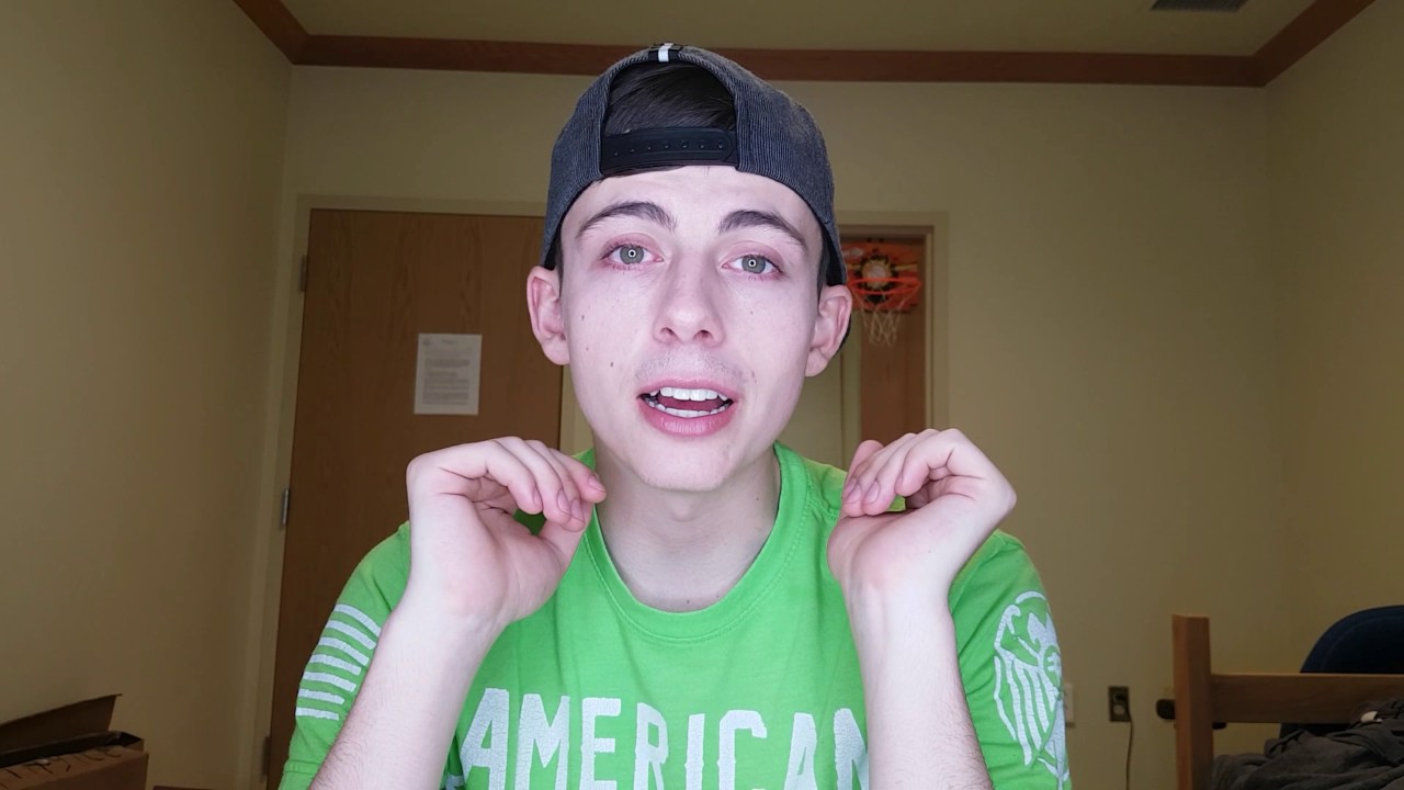 GETTING A NERD STUCK IN MY EAR!!! - YouTube