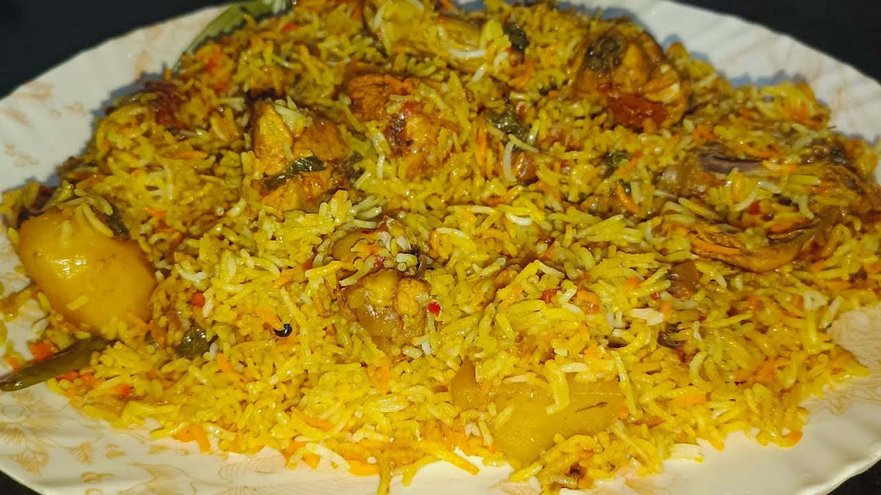 Chicken Biryani Recipe | Cooking with Lubna Jafri #biryani - YouTube