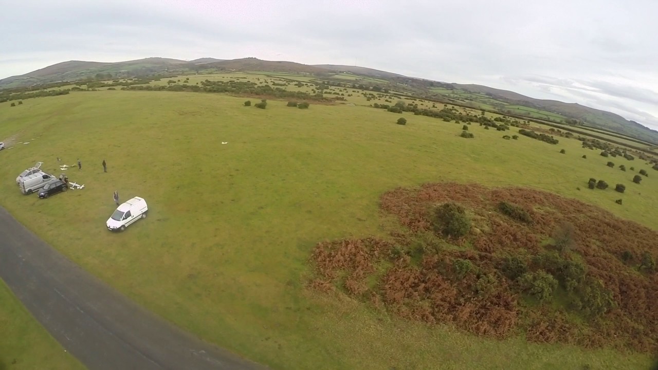 Tavistock MFC Chacing a Wot 4 Foam-e with the Quad at Plasterdown MFC ...
