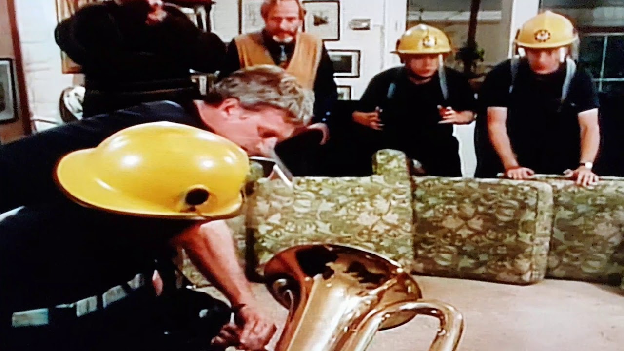 London's Burning - 'Hamster In A Tuba' - YouTube