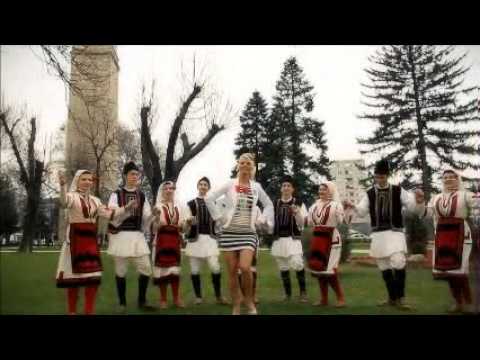 Tatijana Stefanovska - Bitolcanka w/ Lyrics & Translation