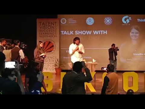 SHRADDHA DIDI PROPOSING AMAN DHATTARWAL | APNA COLLEGE - YouTube