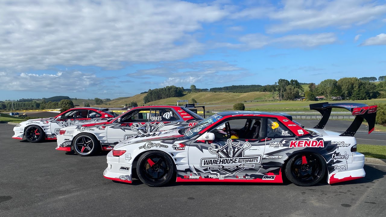 Hampton downs with jimmy Oakes and guy maxwell in s13 s15 laurel - YouTube