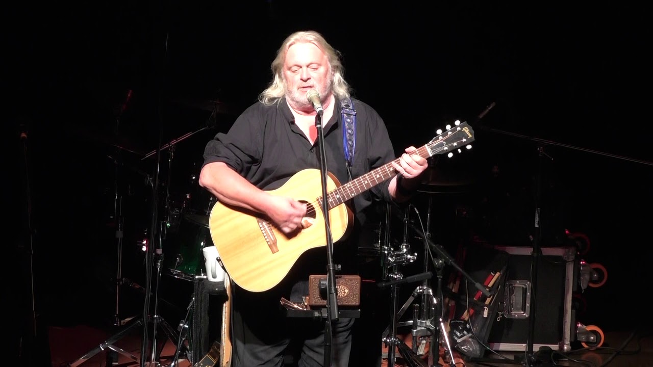 Phil Beer solo set 22 8 2019 1Feeling Lazy - YouTube