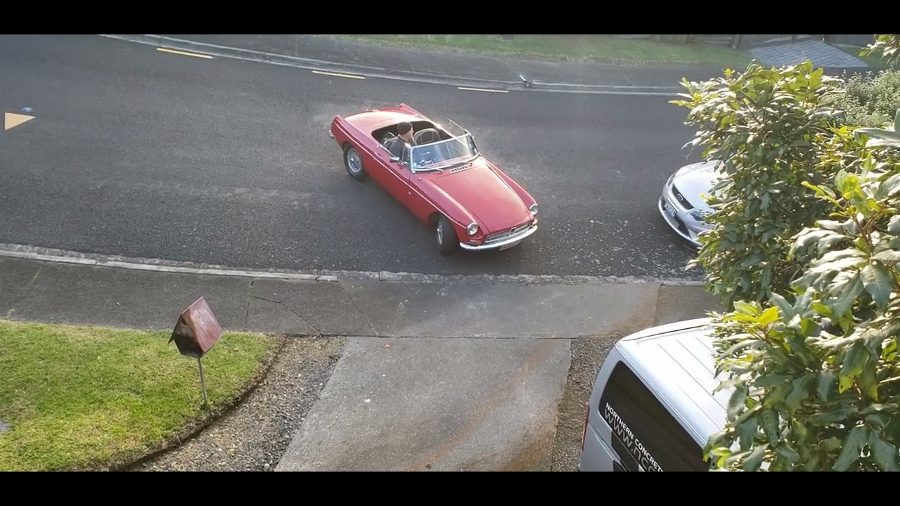 Forbzy in his MG - YouTube