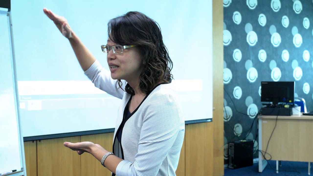 Presentation Practice Minnie Mouse 3 - YouTube