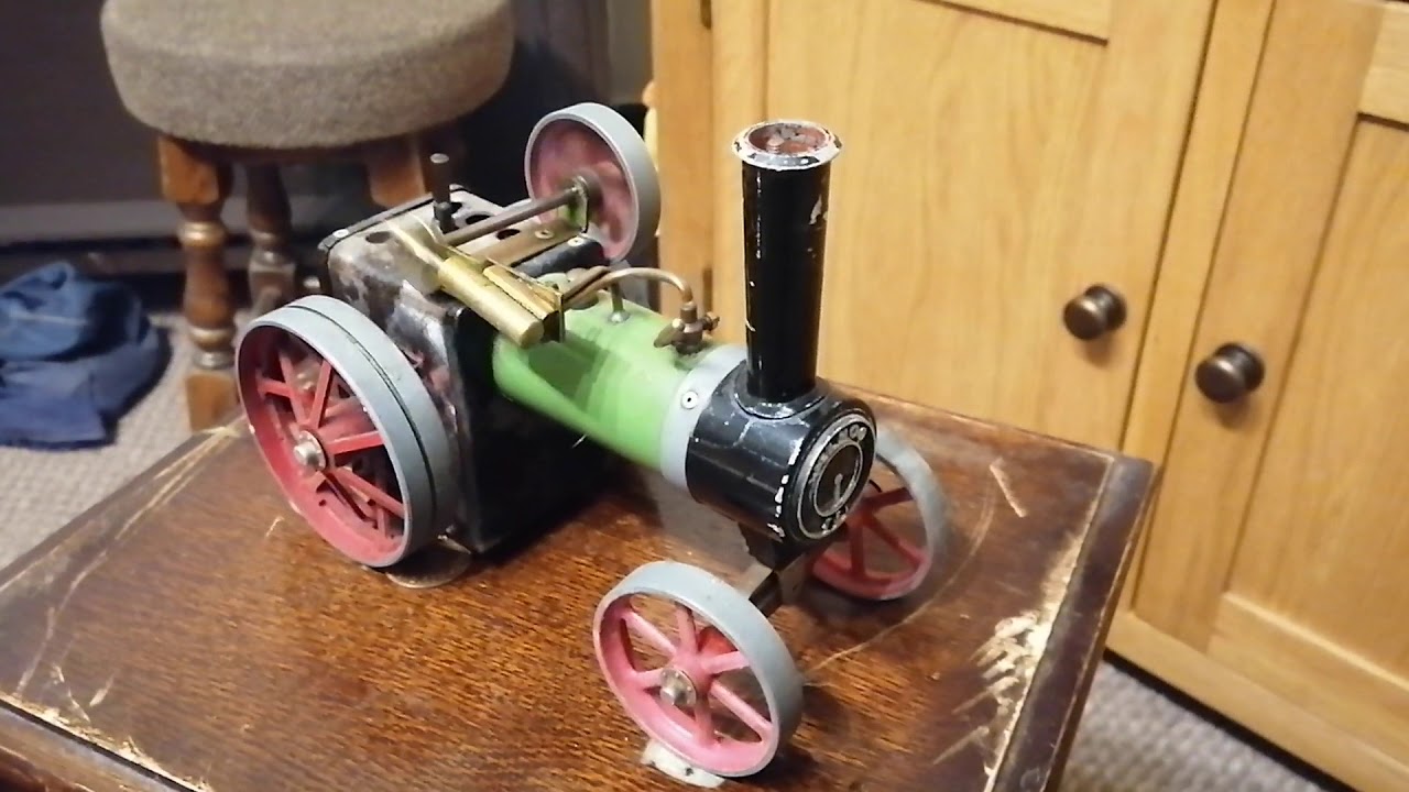 Vintage MAMOD TE1 model steam traction engine - YouTube