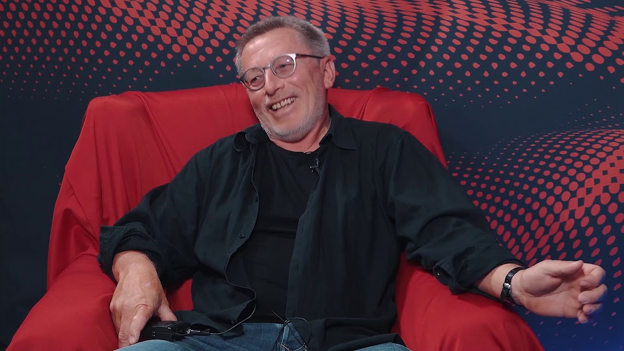 UŠÁK 116 Milan Holub - YouTube