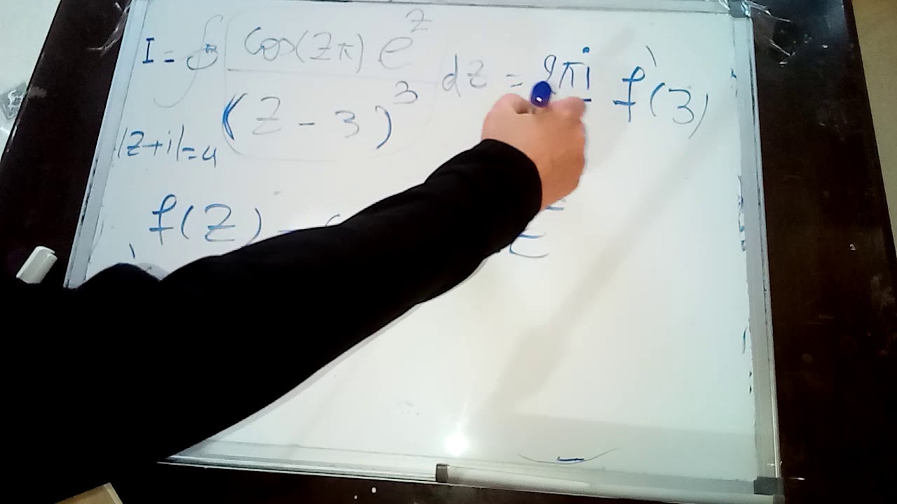Exercices corrigés Formules intégrales de Cauchy Partie3 - YouTube
