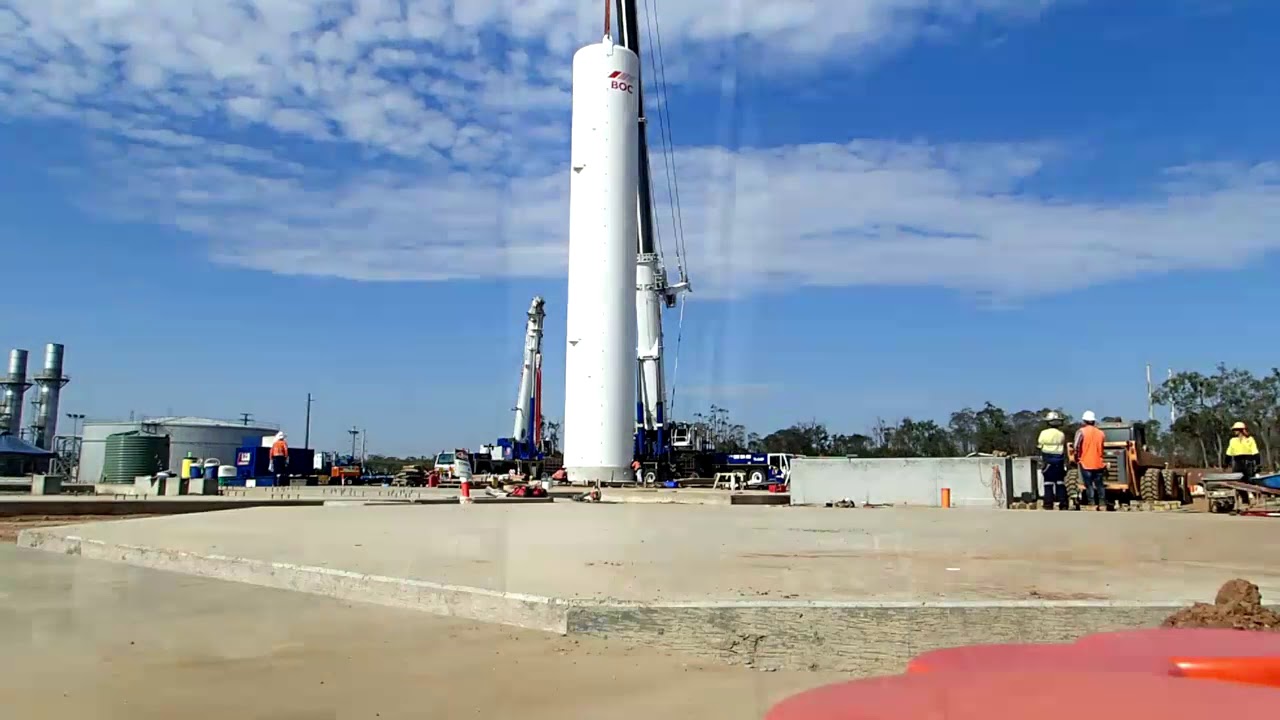 GLP Condamine 50 tpd LNG Plant - Construction Timelapse - YouTube