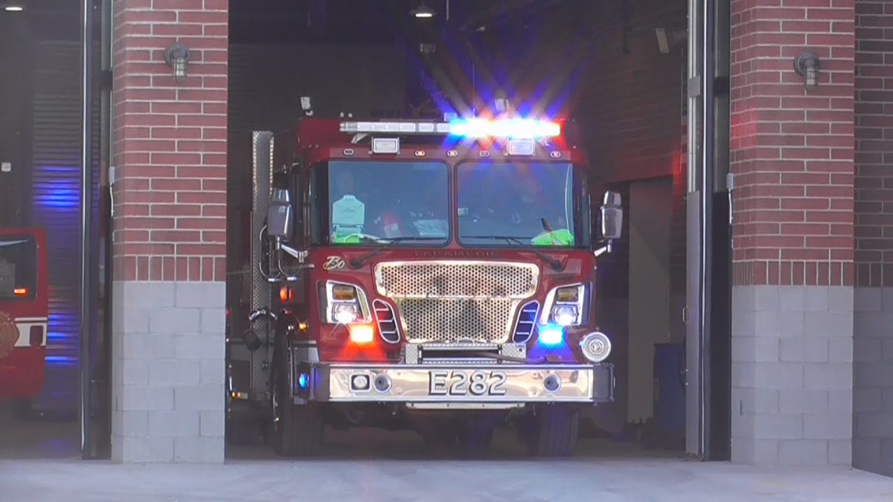 Chandler Fire Dept Engine 282 Responding - YouTube