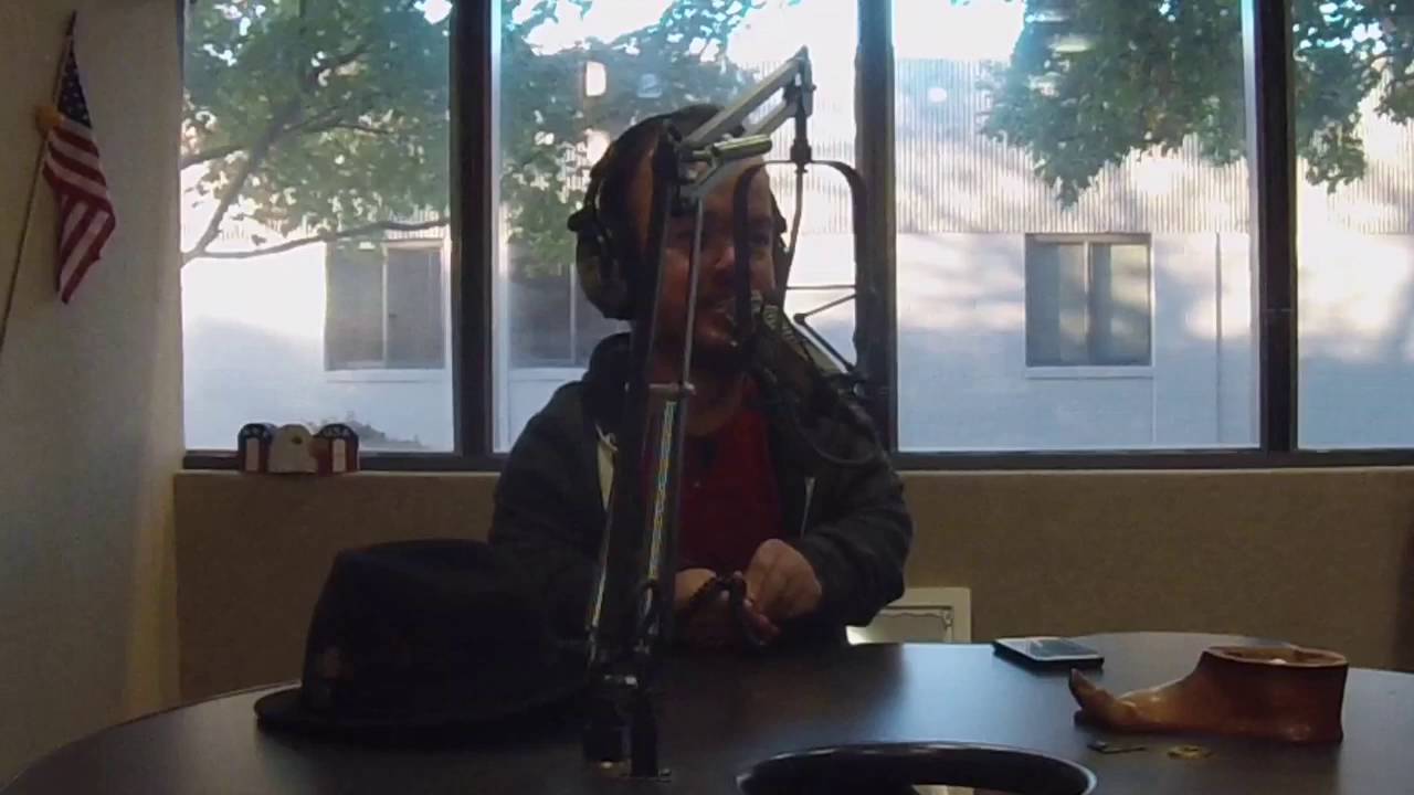 Brad Williams in studio with Quinn and Cantara on PYX 106 - YouTube
