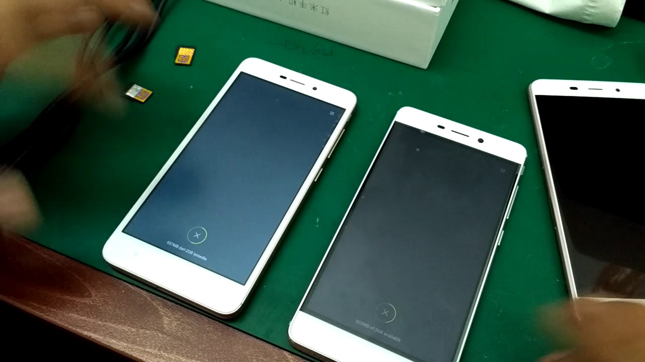Redmi 4a (2/16) vs redmi 4 (prada 2/16) - YouTube