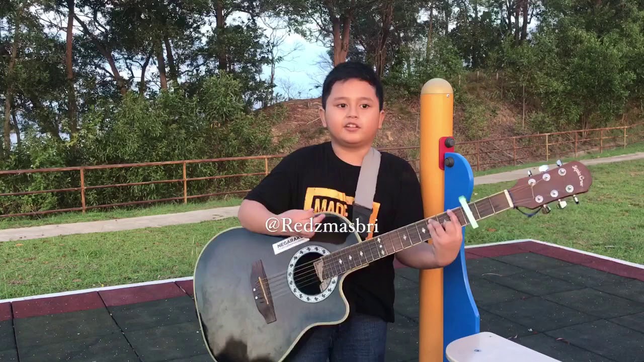 Original Sabahan - Atmosfera ft Floor 88 (Cover by Azry) - YouTube