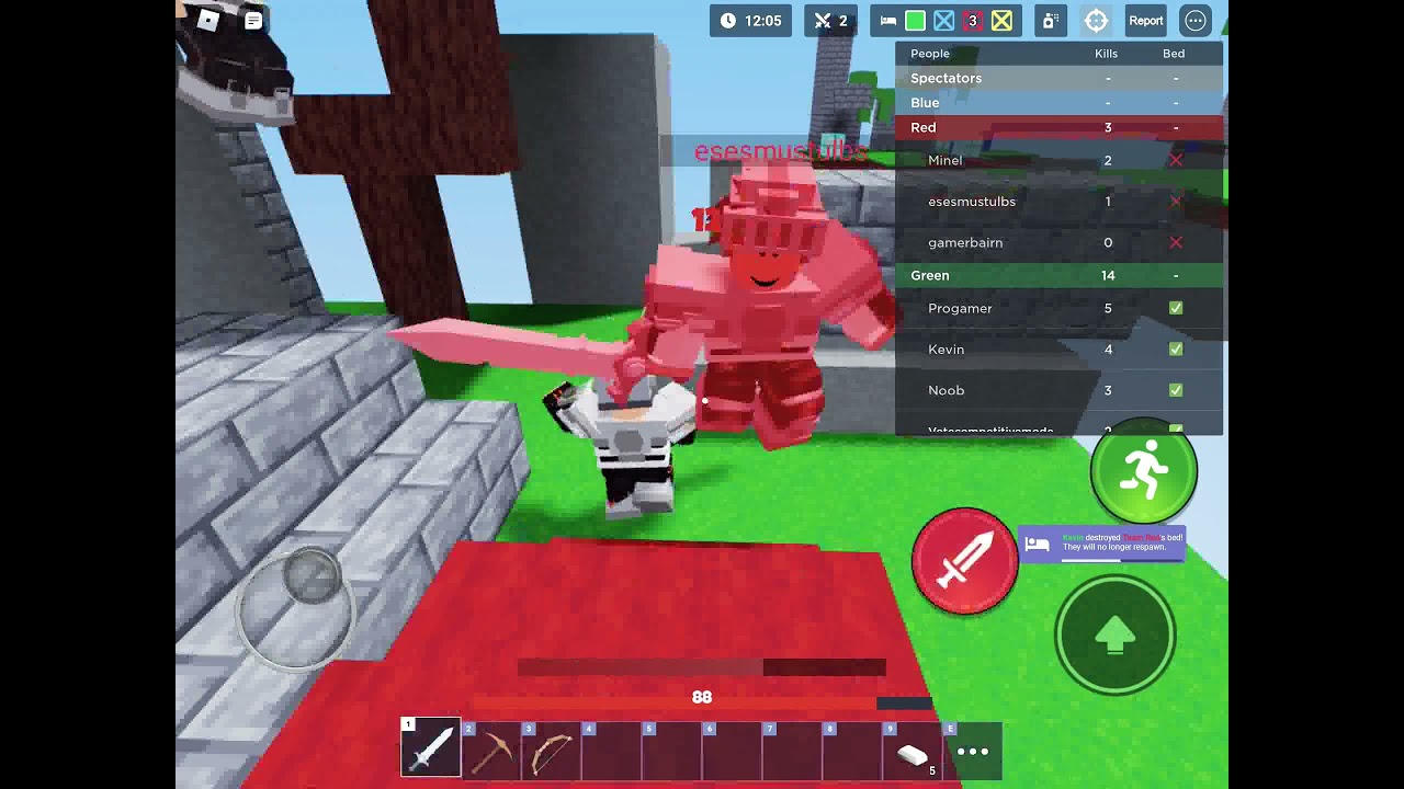 Playing bedwars with trinity kit. - YouTube