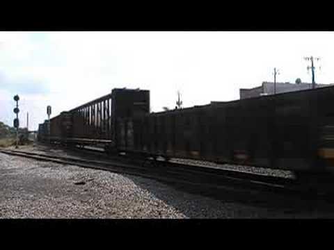 NS 9564 Leads NS 140 at North Dalton - YouTube