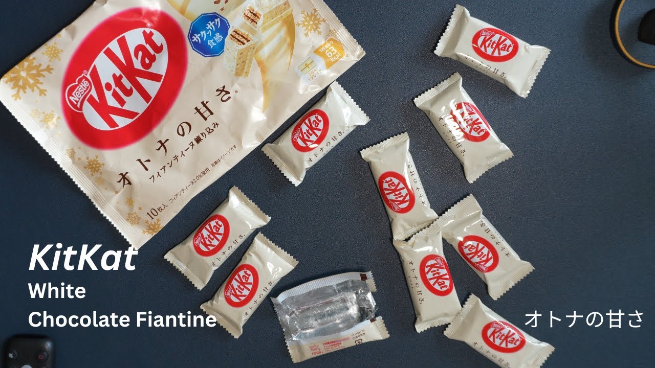 Unwrapping / Opening KitKat White Choco Fiantine - YouTube