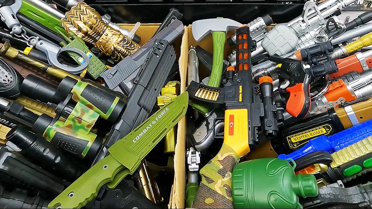 Airsoft Chaos Weapon Box Unboxing! Glock Style Pistols, Tactical Rifle ...