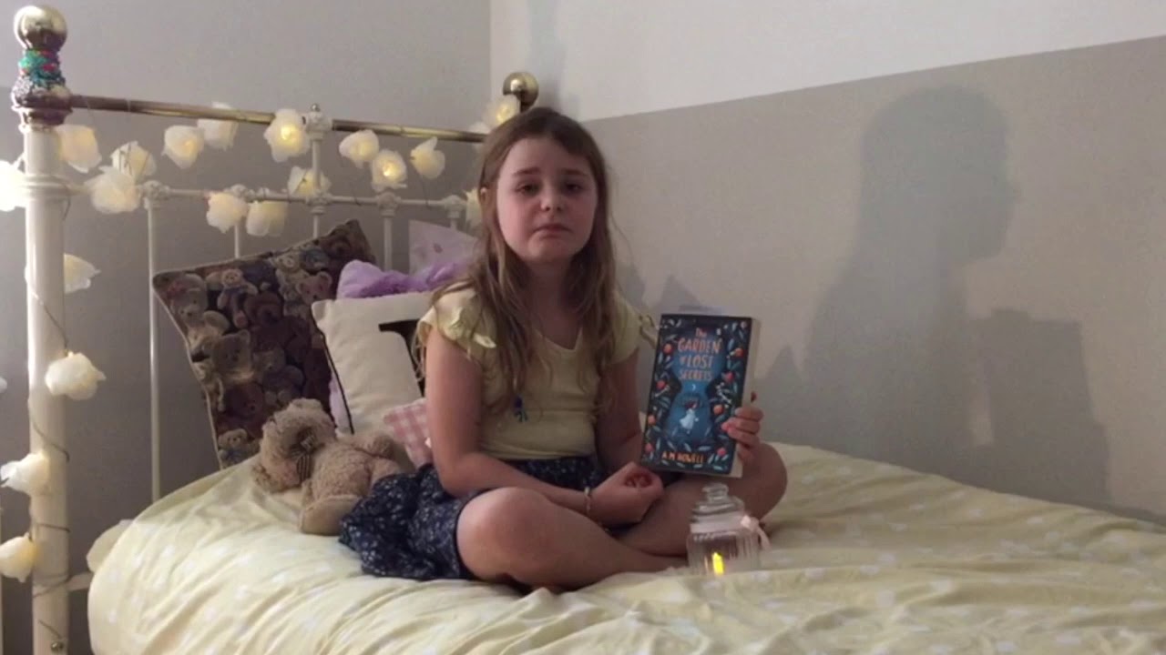 Review of the Garden of Lost Secrets by AM Howell - YouTube