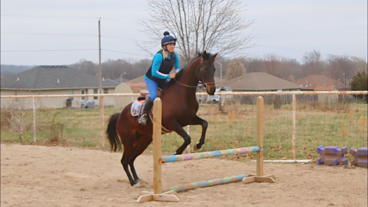 Nacho - Jumping - YouTube