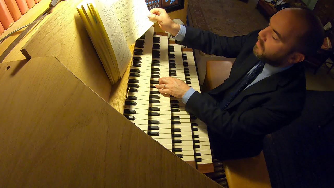 Daniel Cook plays Communion Op 8 by Louis Vierne - YouTube