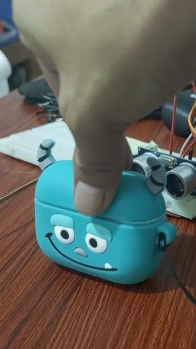 How to make a Boom gate using Arduino - YouTube