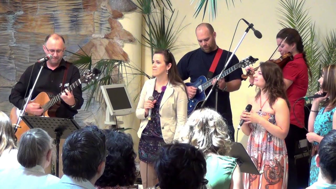 Kiválasztottál - Karneol együttes - YouTube