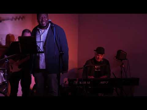 Kirris Riviere & The Delta du Bruit at St Harmonicas Blues Club on Friday 26th January 2024 (set 2)