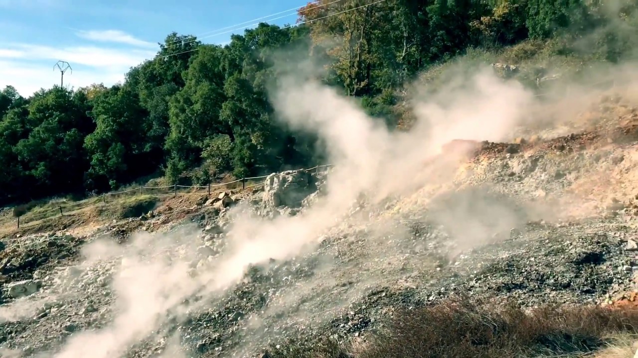 Italy, Tuscany - Walking the Devil’s Valley - YouTube
